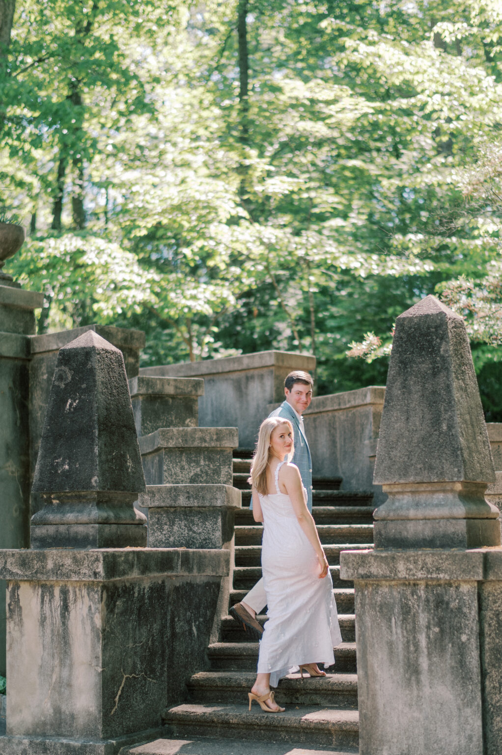 Autumn + Cole / Swan House Engagement | Hannah Miller Photography