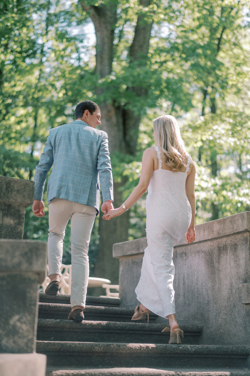 Autumn + Cole / Swan House Engagement | Hannah Miller Photography