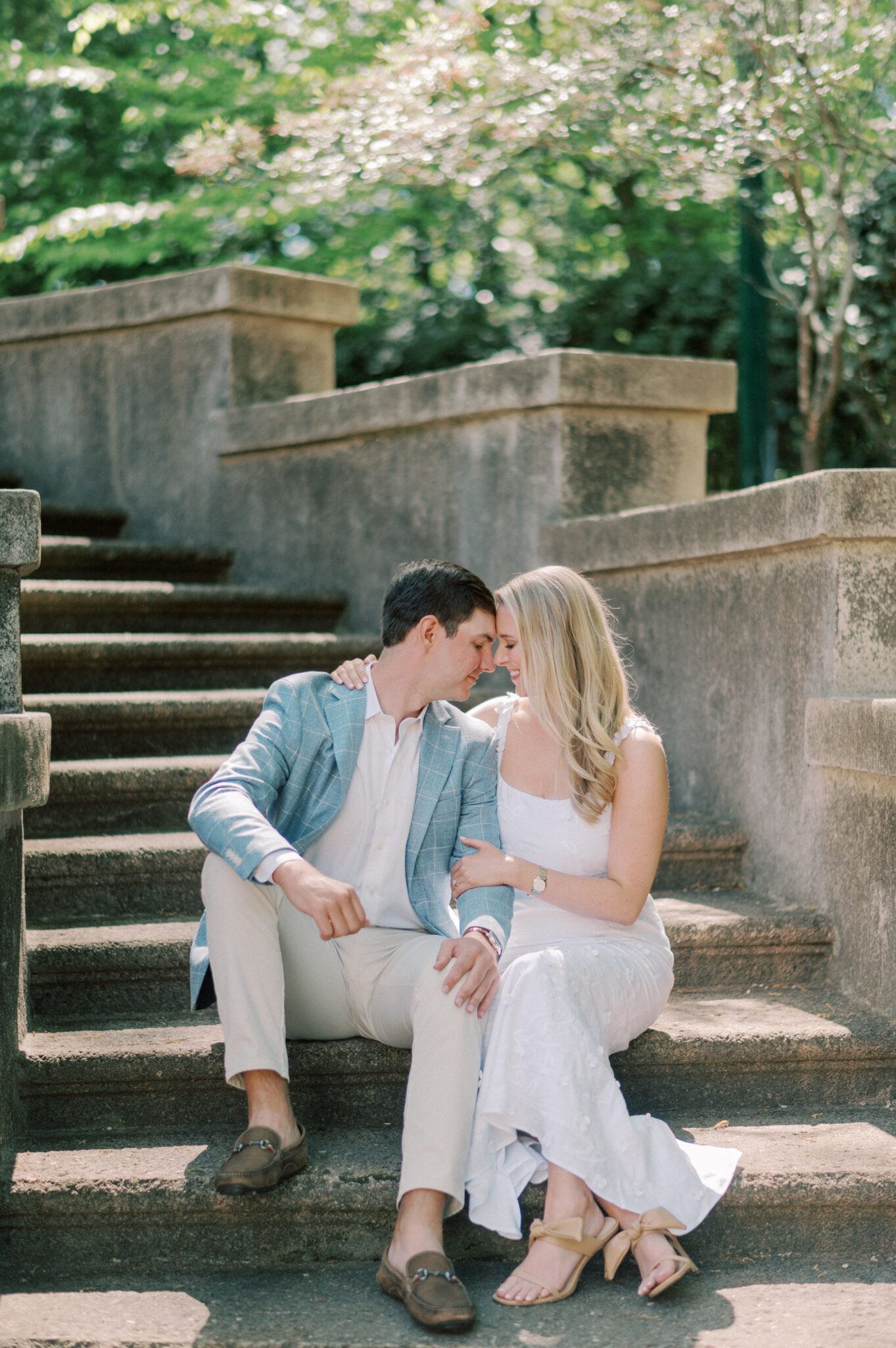 Autumn + Cole / Swan House Engagement | Hannah Miller Photography